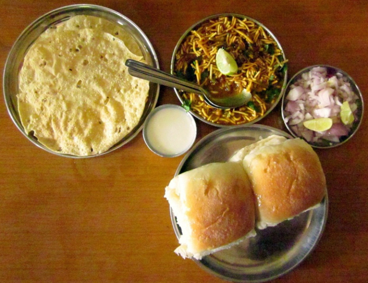 Top 6 Misal Points In Nashik For Misaloholic People