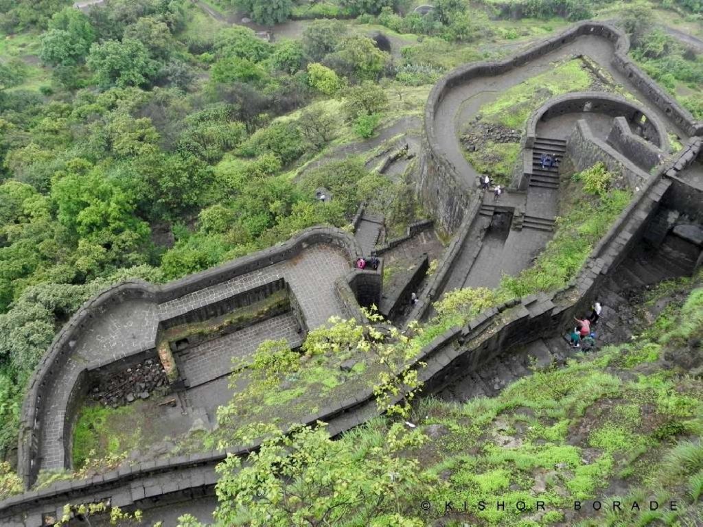 Sinhagad Fort Pune - History, Timings, Weather, Trek, Distance, Images ...